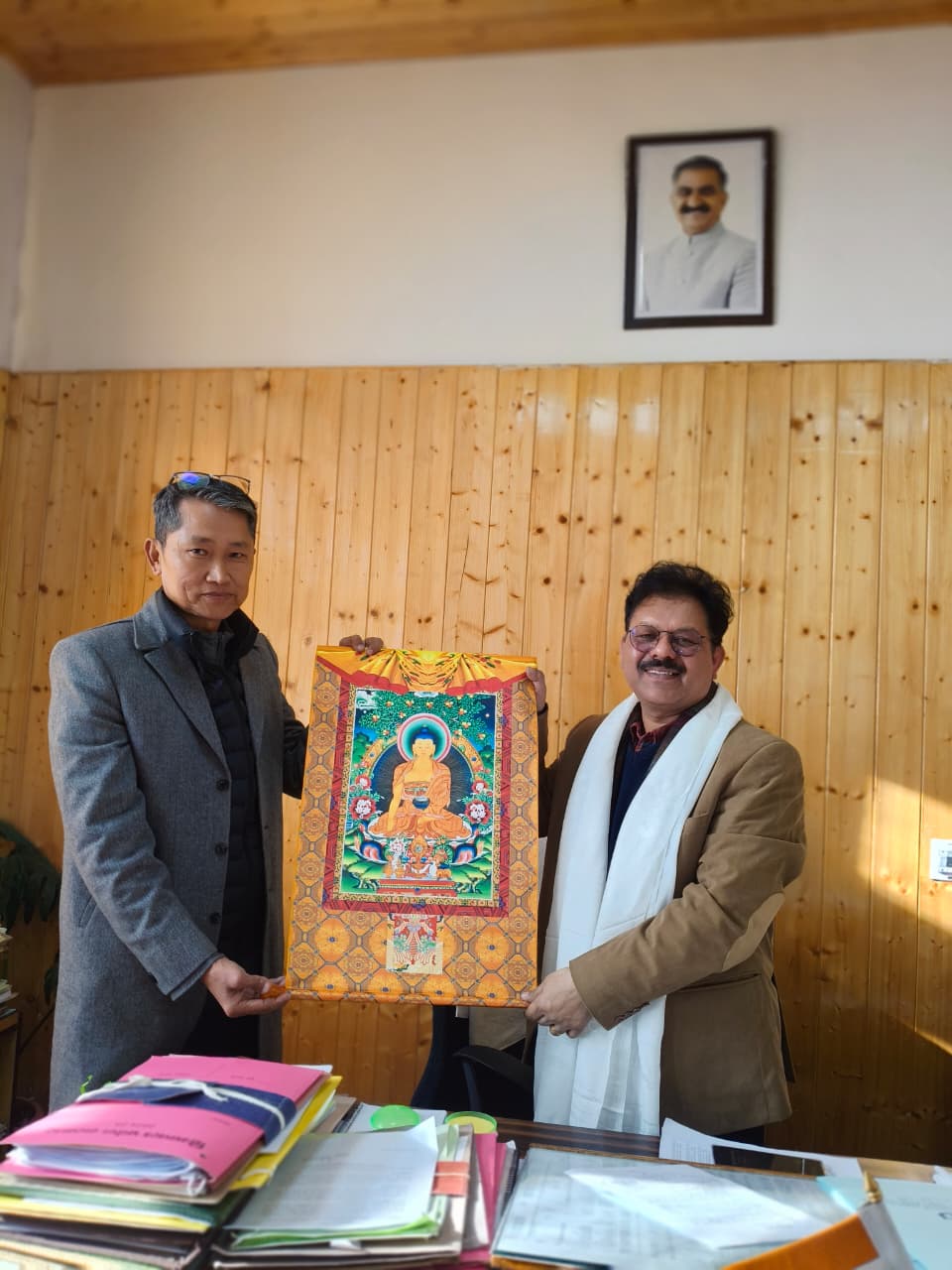 Chief Representative Lhakpa Tsering Meets Additional Secretary to CM ...